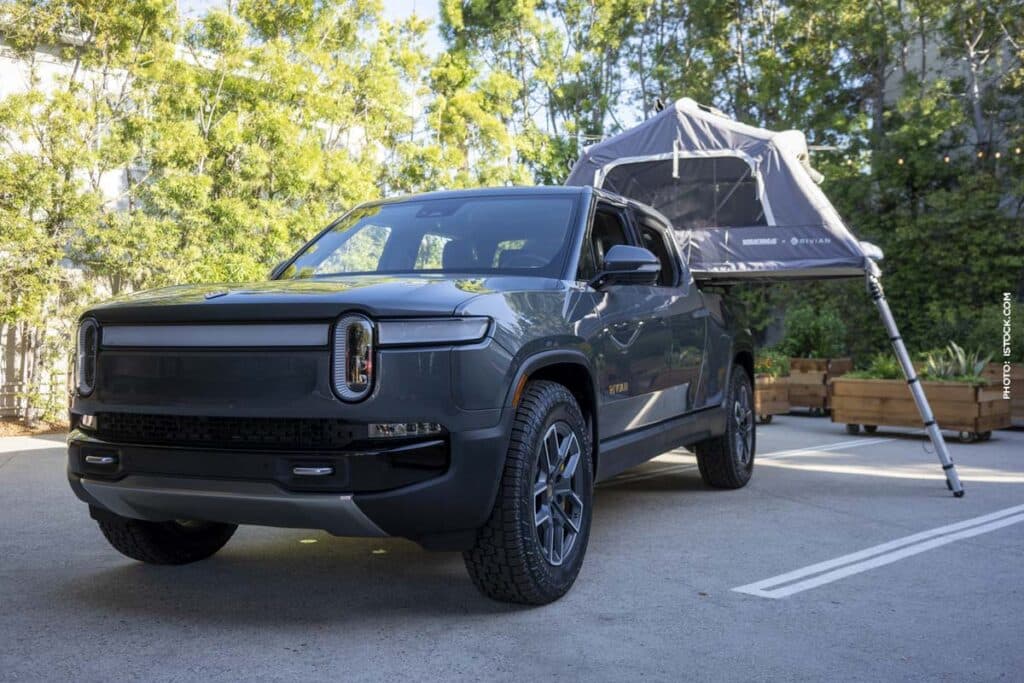 Camping mit Pickup und Dachzelt: Vorteile, Montage, Tipps